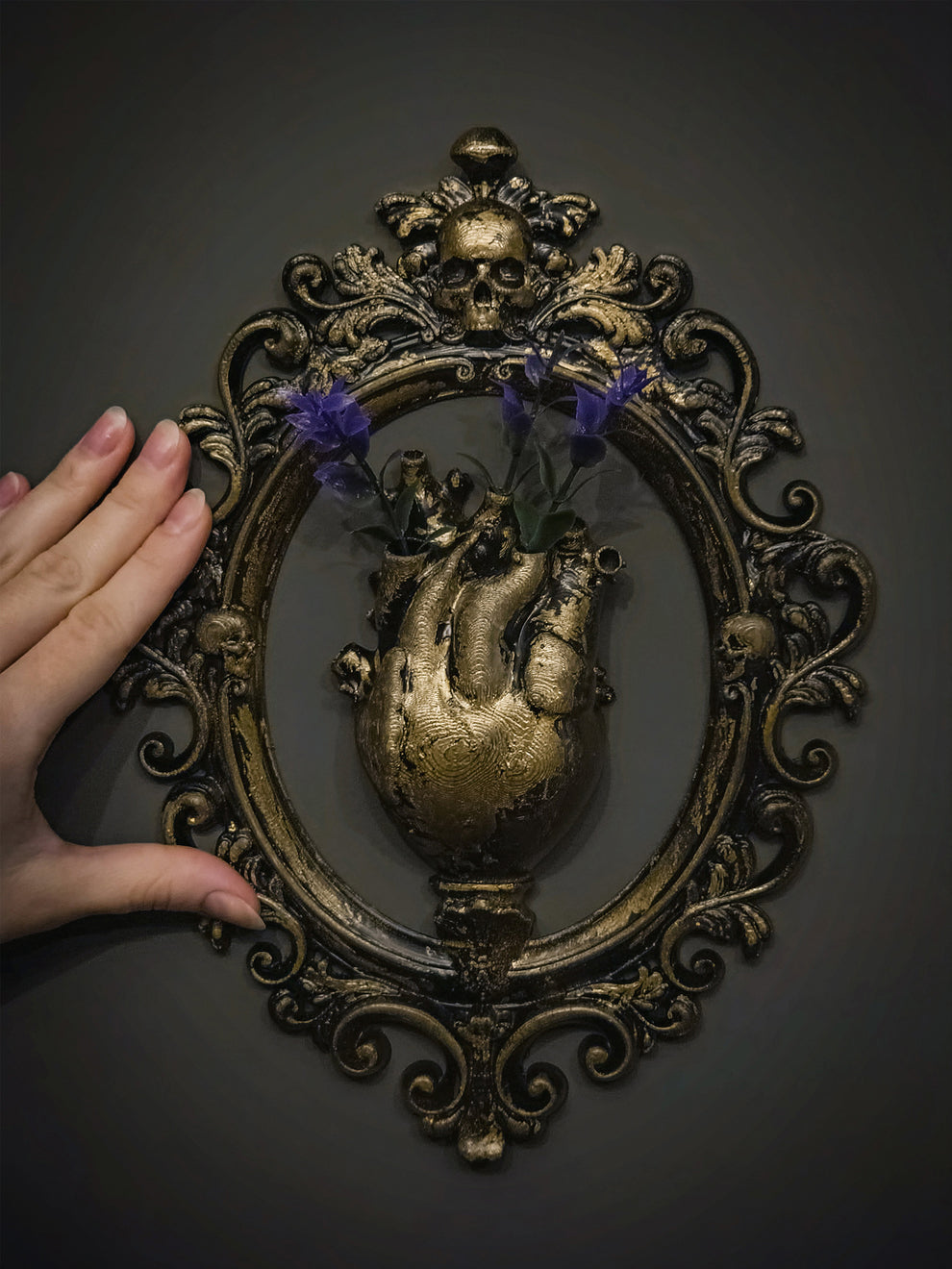 Framed Heart – Horror Romance